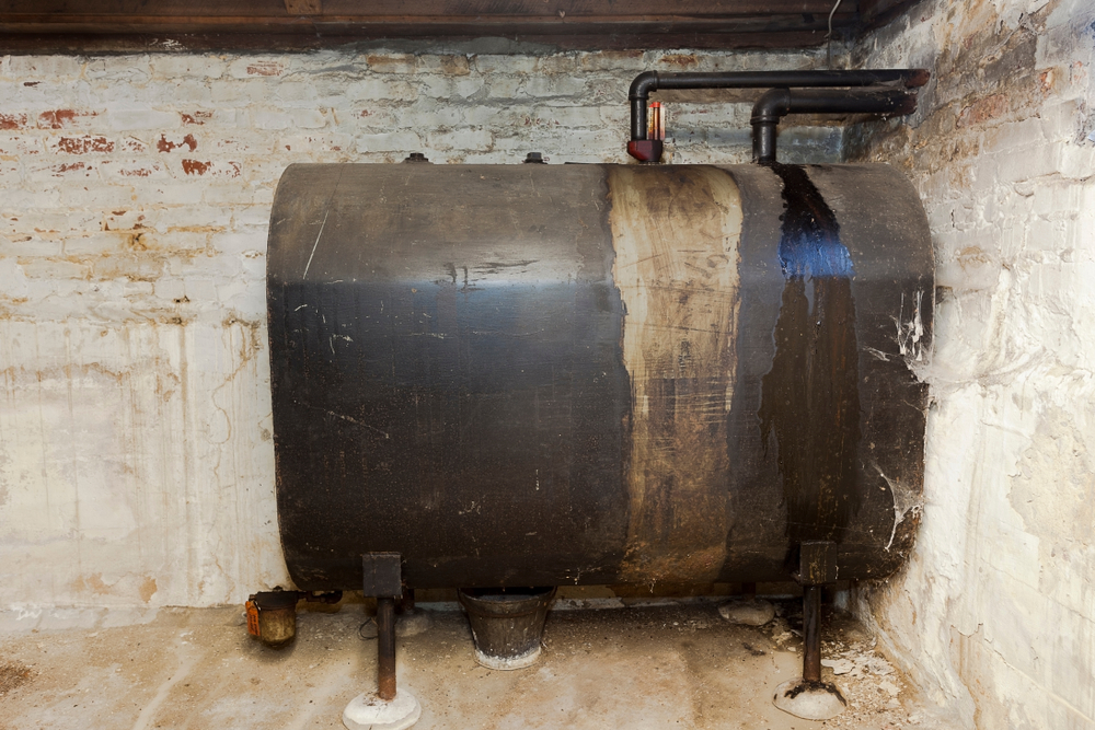 Is it Time to Replace Your Oil Tank? | JnJ Environmental